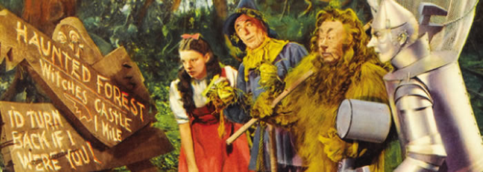 Scarecrow from wizard of oz with gun - hisafinal